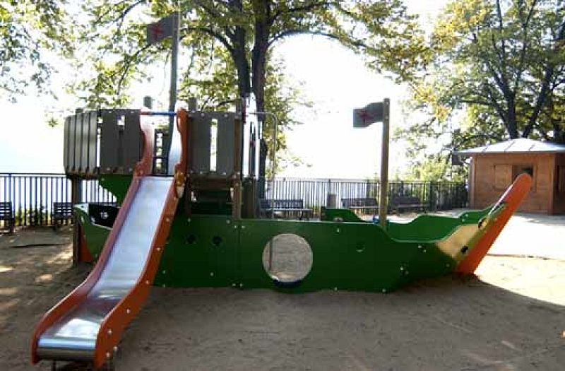 Detsky ostrov (Children's Island) | Svoboda & Williams